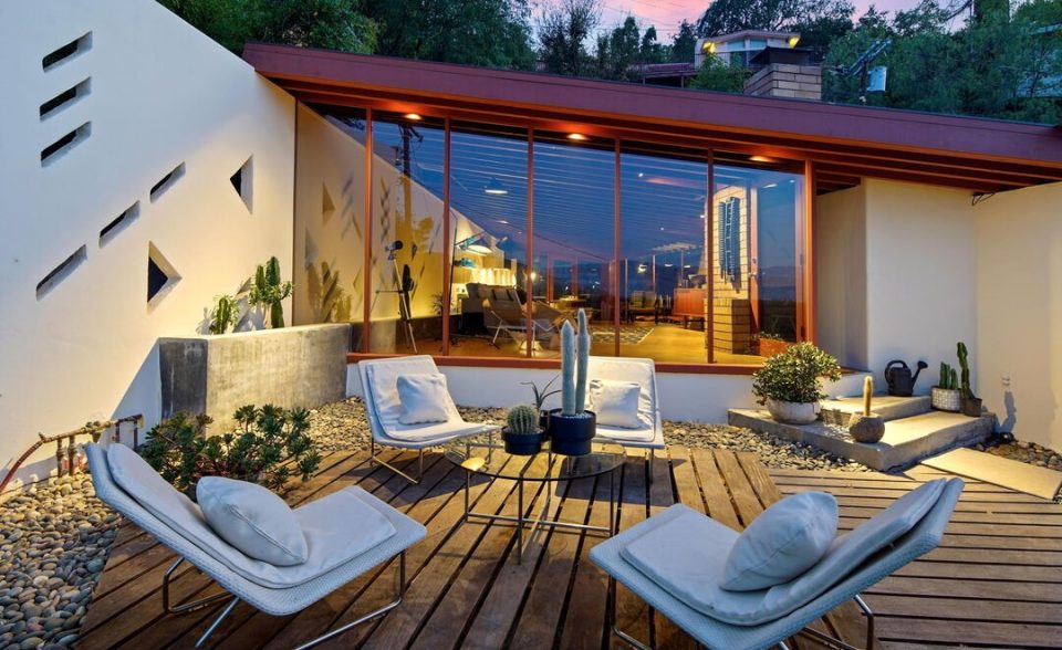 HOLLYWOOD HILLS THE BERGREN RESIDENCE BY JOHN LAUTNER — Modern Living LA