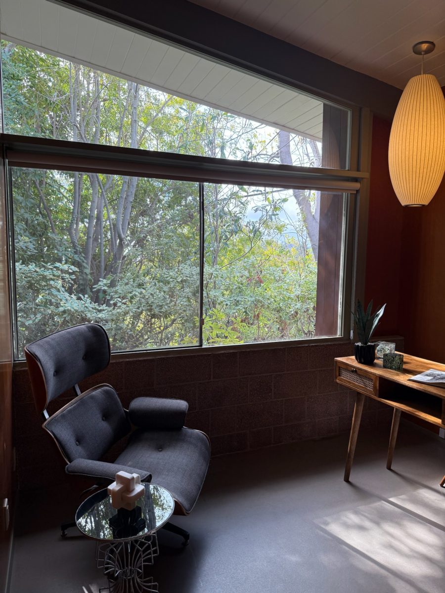 BRENTWOOD THE VOLK HOUSE A. QUINCY JONES & WHITNEY R. SMITH — Modern ...